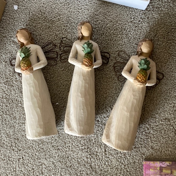 Willow Tree | Other | Willow Tree Welcoming Angel Only Left Buy By Dec ...